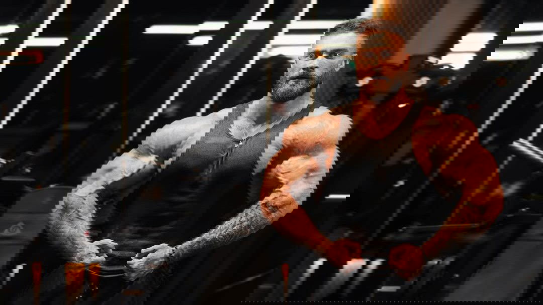 Chris Bumstead on Healthy Eating Tips and the “Hardest Part” of Dieting ...