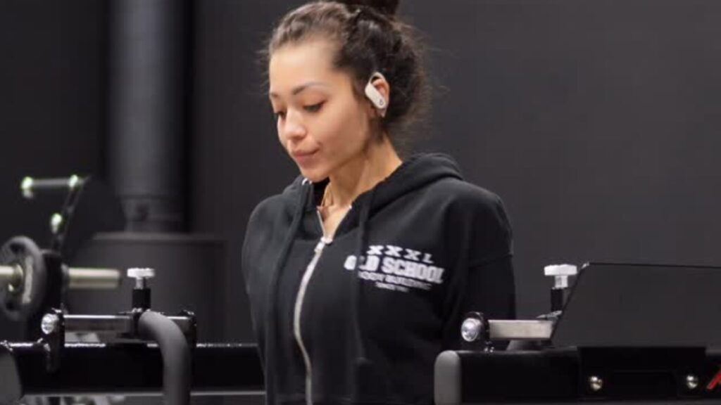 9 Qualified Female Bodybuilders For Olympia 2026 Fit Model Category ...