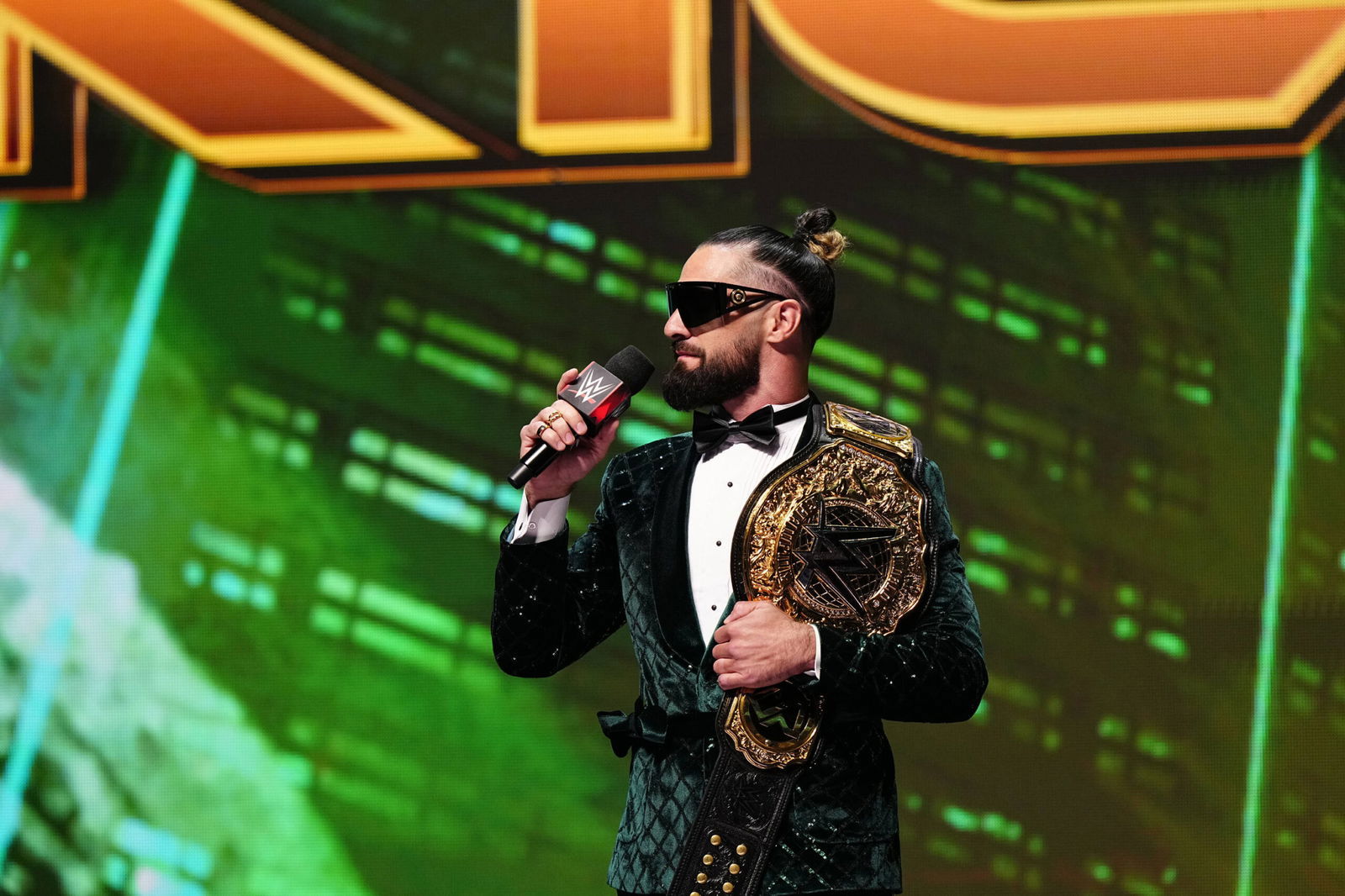 Seth Rollins on How Bicep and Tricep Workouts Are Helping Him Recover ...